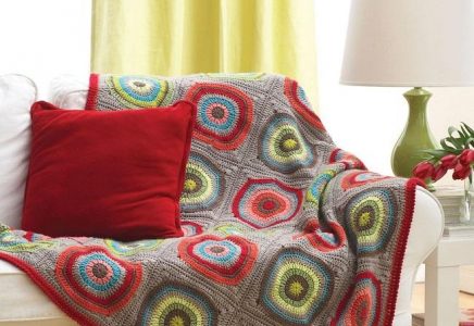 Red Heart Twilight Shells Throw Free Pattern 2020 | My Crochet